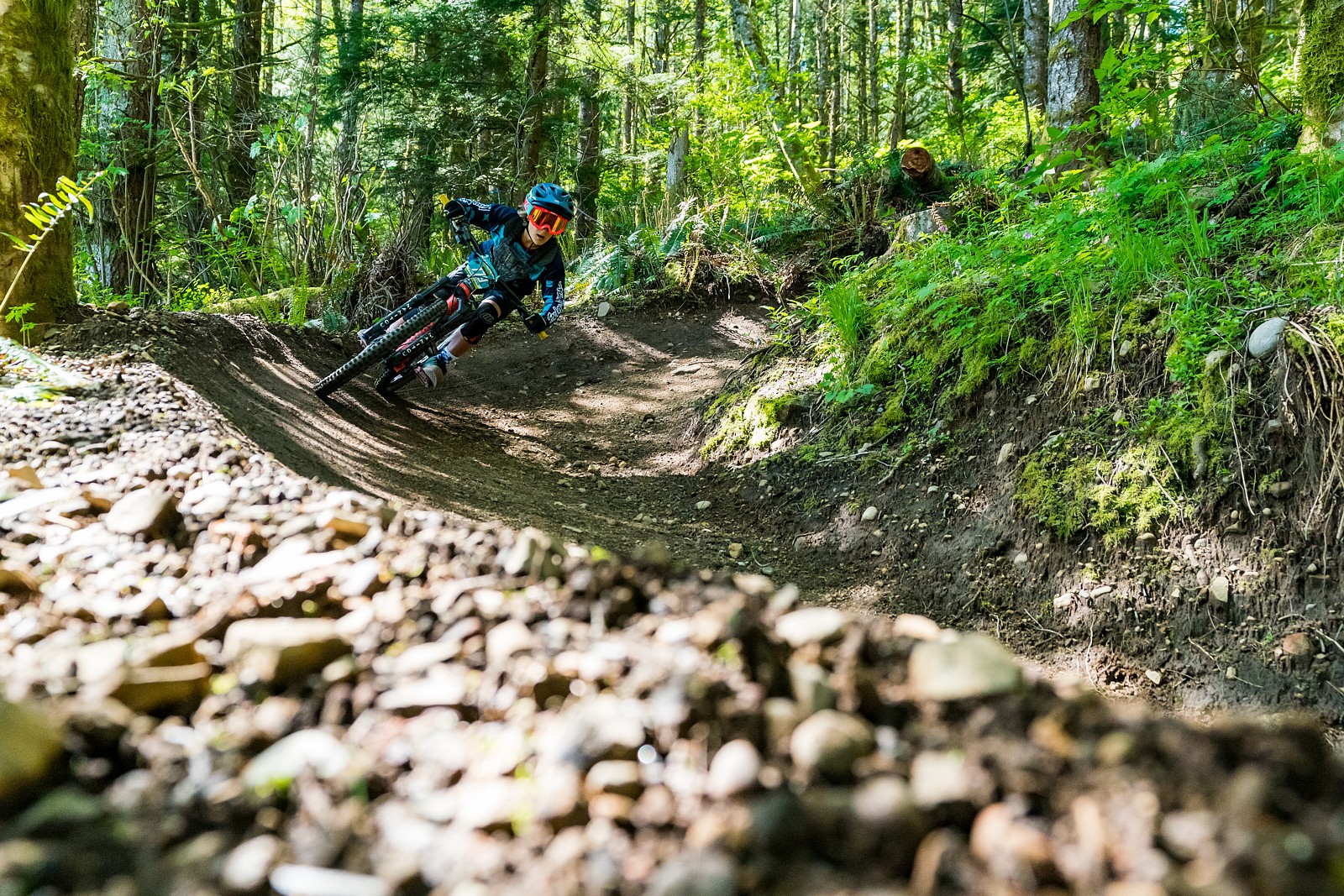 Riley Walter railing his way to 2nd in Novice Boys 11-13 - CDC Groms ...