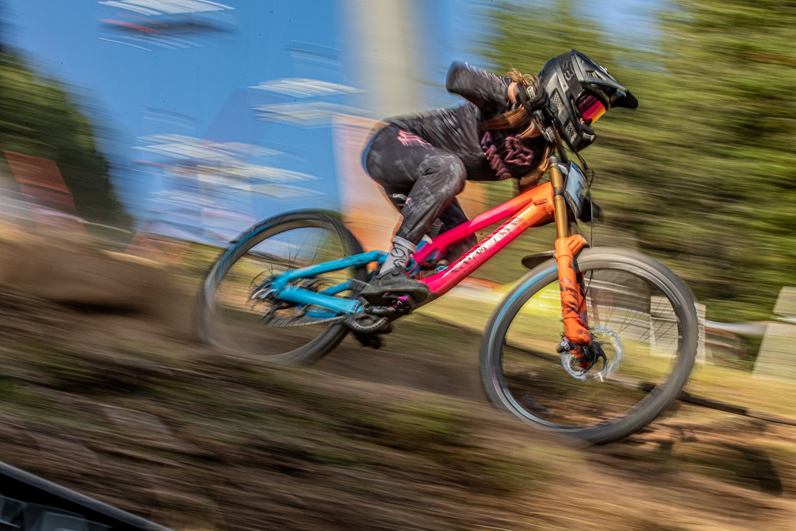 Phoebe Gale - PHOTO BLAST - Andorra Race Day - Mountain Biking Pictures ...