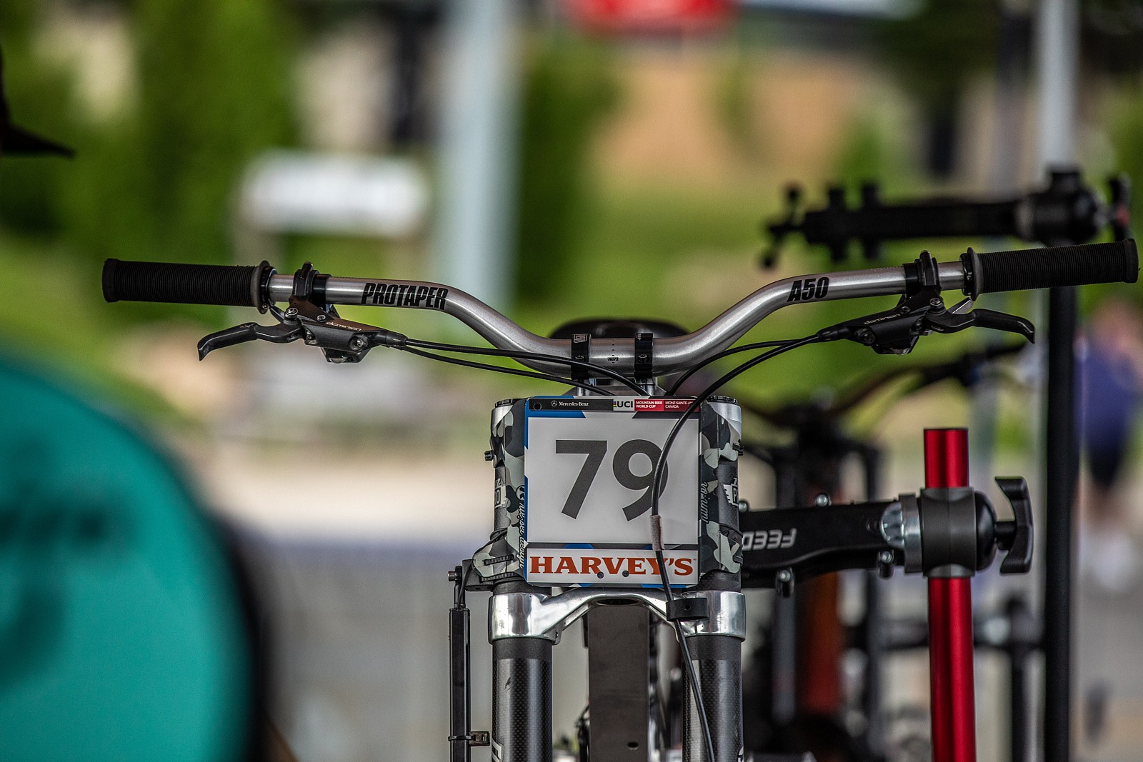 Gamux - PIT BITS - Mont-Sainte-Anne World Cup Downhill - Mountain Biking Pictures - Vital MTB