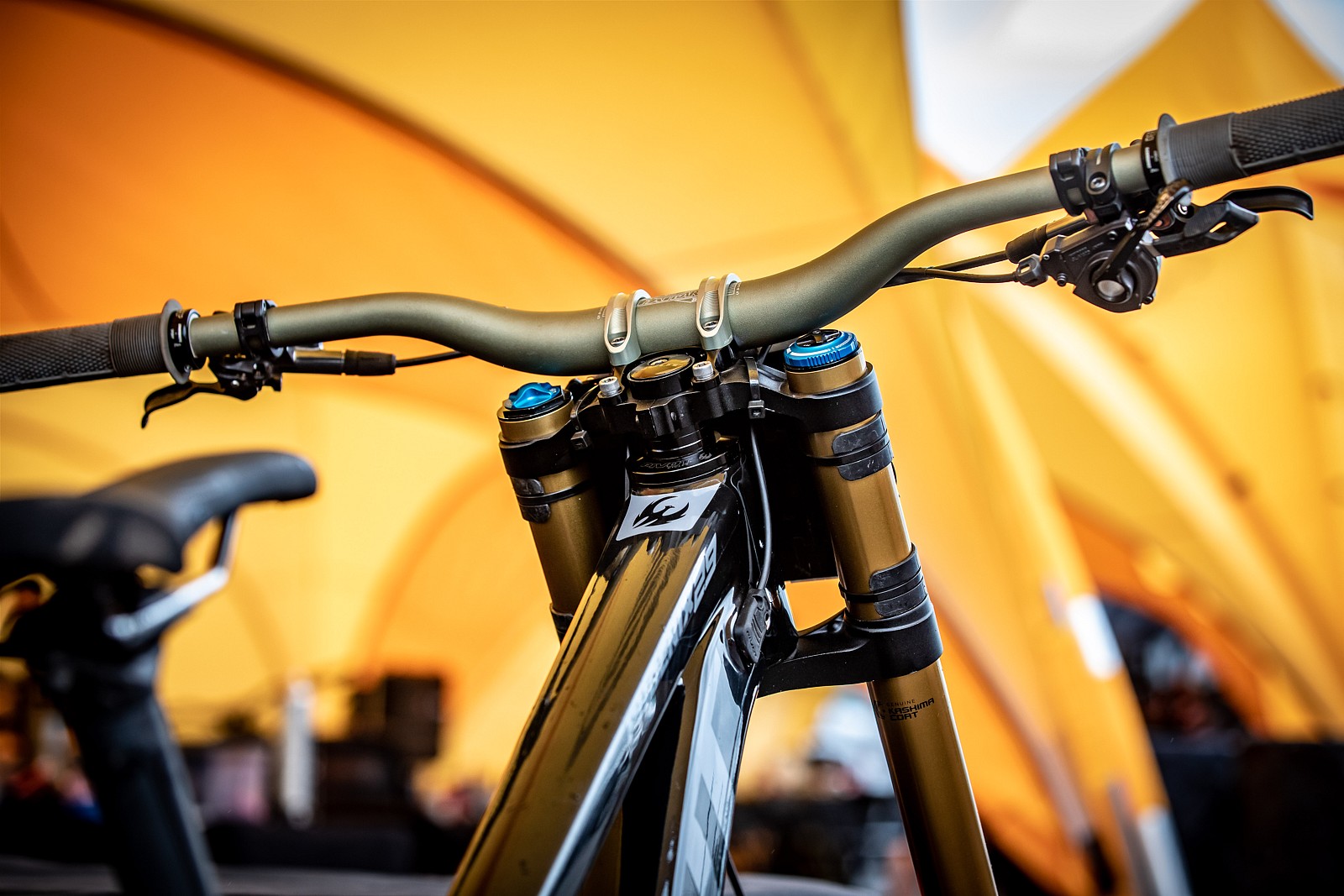 Bernard Kerr's Phoenix - PIT BITS - Mont-Sainte-Anne World Cup Downhill ...