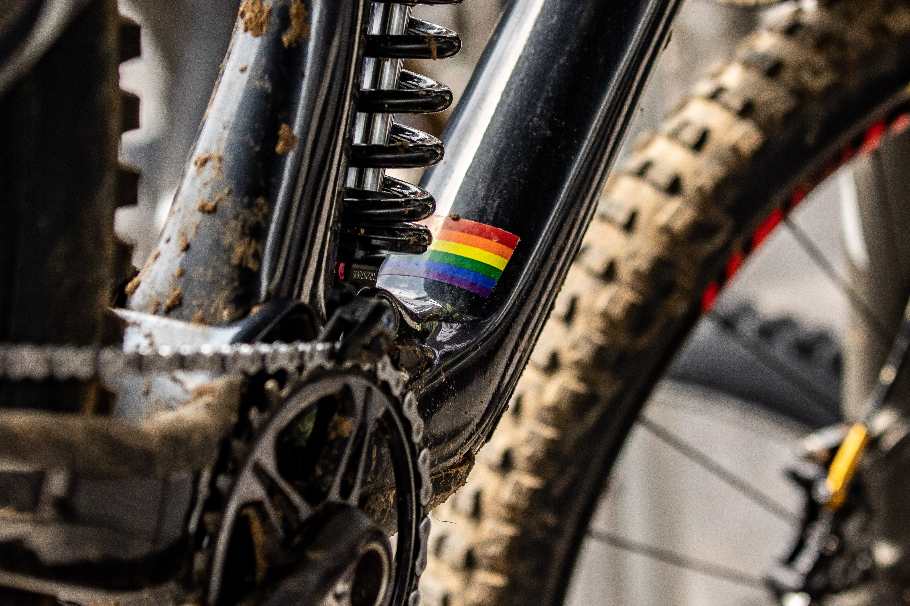 Abby Hogie's BIXS Lane DH - PIT BITS - Mont-Sainte-Anne World Cup Downhill - Mountain Biking ...