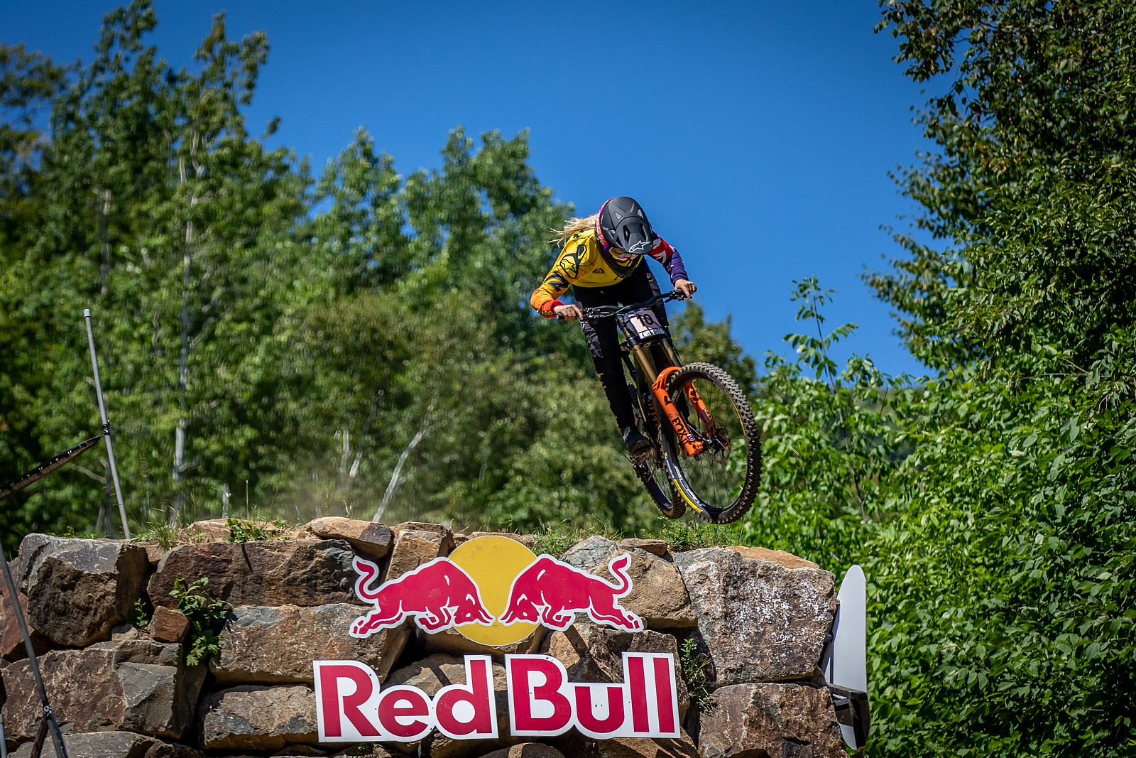 Jess Blewitt - PHOTO BLAST - Mont-Sainte-Anne Race Day - Mountain ...