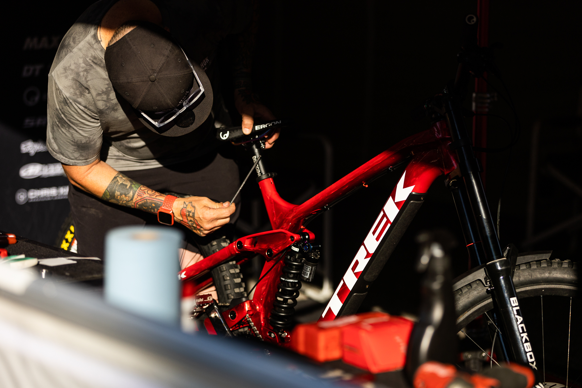 Really Runnin' Red - PIT BITS - World Champs 1 - Mountain Biking ...