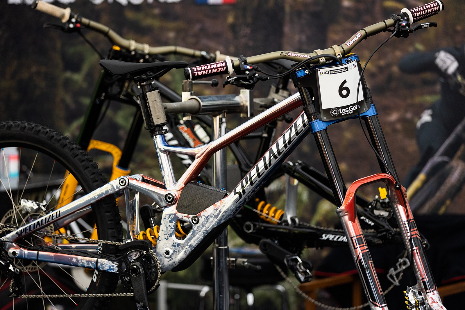 Loic's Demo - PIT BITS - World Champs 1 - Mountain Biking Pictures ...