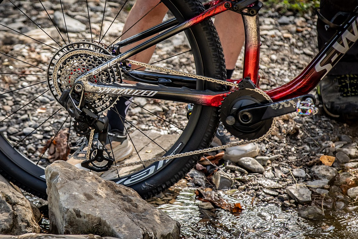 Prototype SRAM Eagle AXS Drivetrain - PIT BITS - World Champs 2 ...