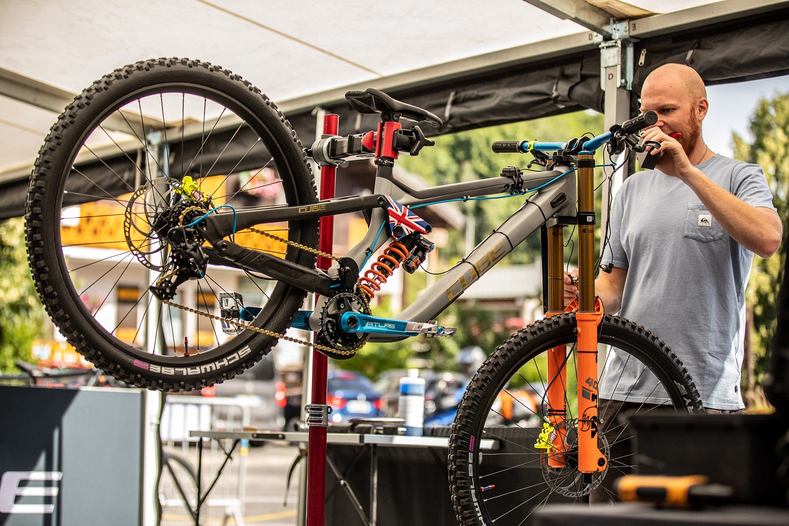 Danny Hart - PIT BITS - World Champs 2 - Mountain Biking Pictures ...