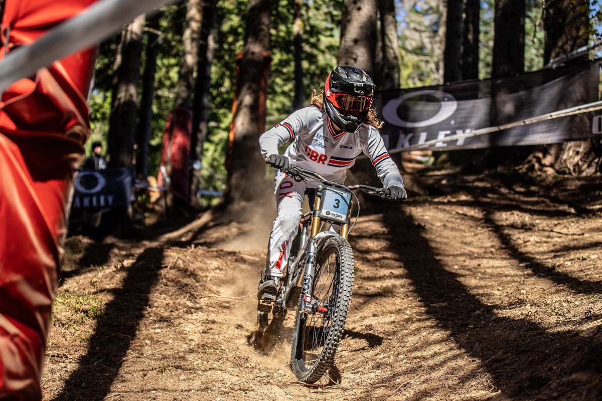 Phoebe Gale, Great Britain jr w - PHOTO BLAST - World Champs Qualifying ...