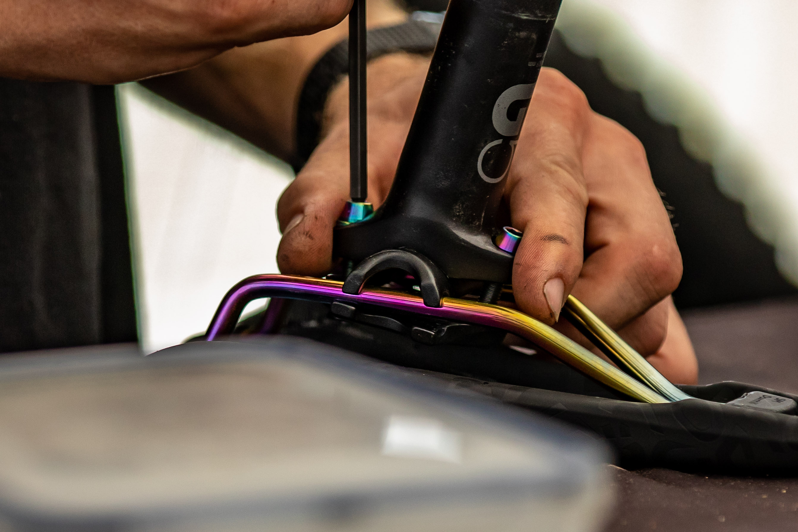 oh my, Canyon pits - PIT BITS - Val di Sole World Cup Downhill ...