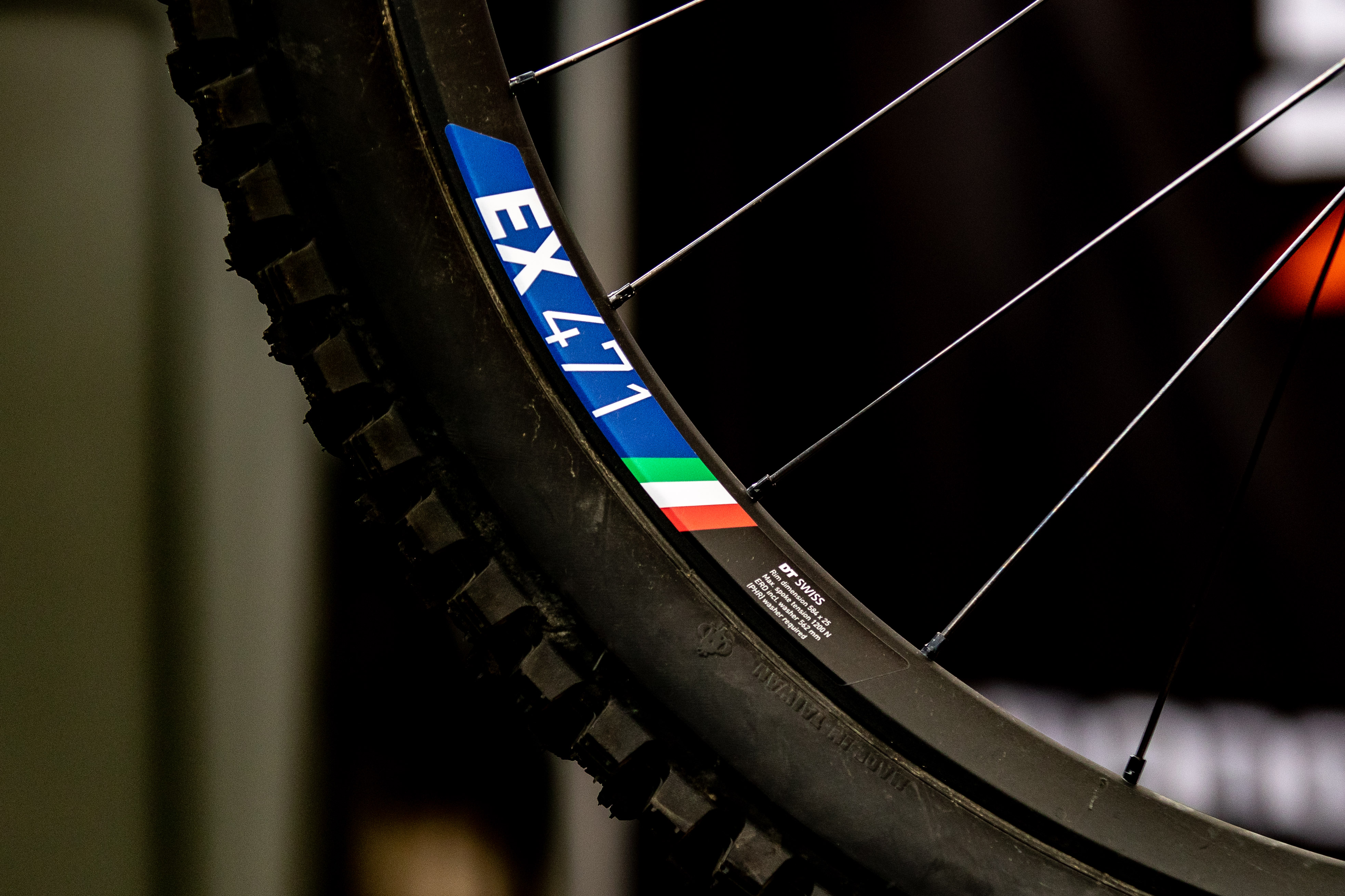 Veronika Widmann's Saracen - PIT BITS - Val di Sole World Cup Downhill - Mountain Biking ...