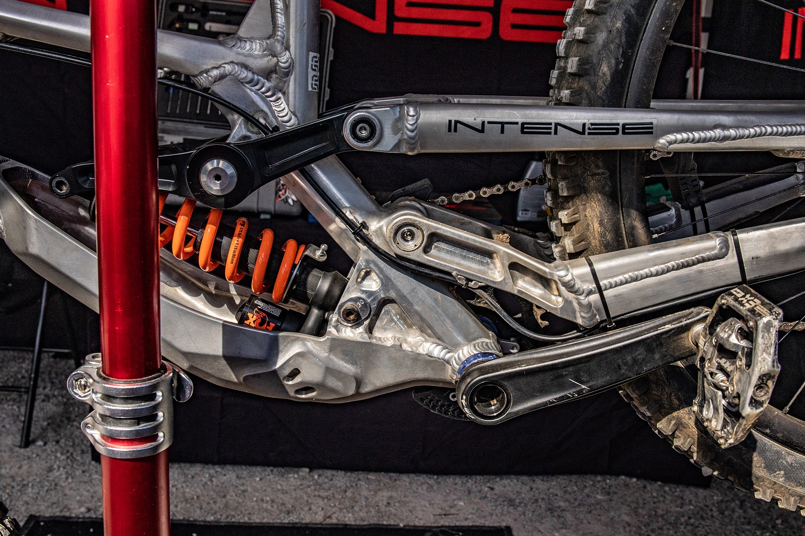 Intense pits, Dak's bike - PIT BITS - U.S. Open of Mountain Biking ...