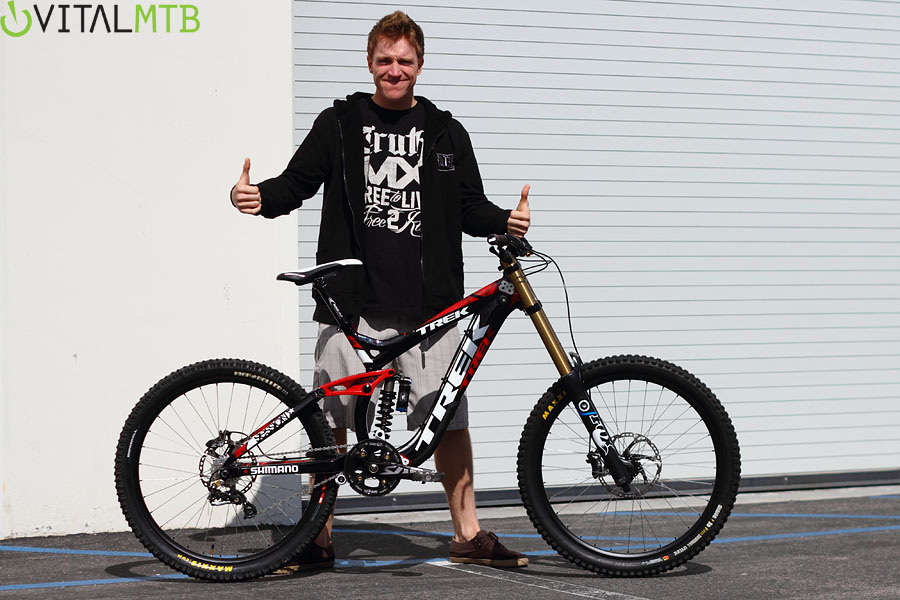 Aaron Gwin and his 2011 TWR Trek Session 88 - Aaron Gwins 2011 TWR ...