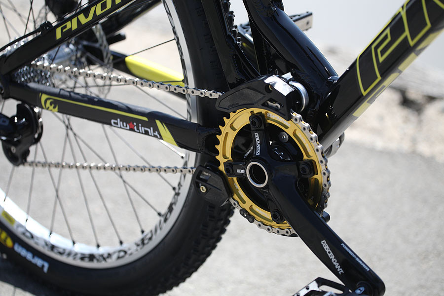 e.thirteen Chain Guide and Truvativ Descendant Cranks - Kyle Strait's ...