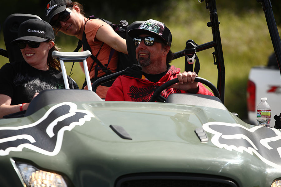 Mike Redding from Fox Racing - gordo's 2011 Sea Otter DH Photo Gallery ...