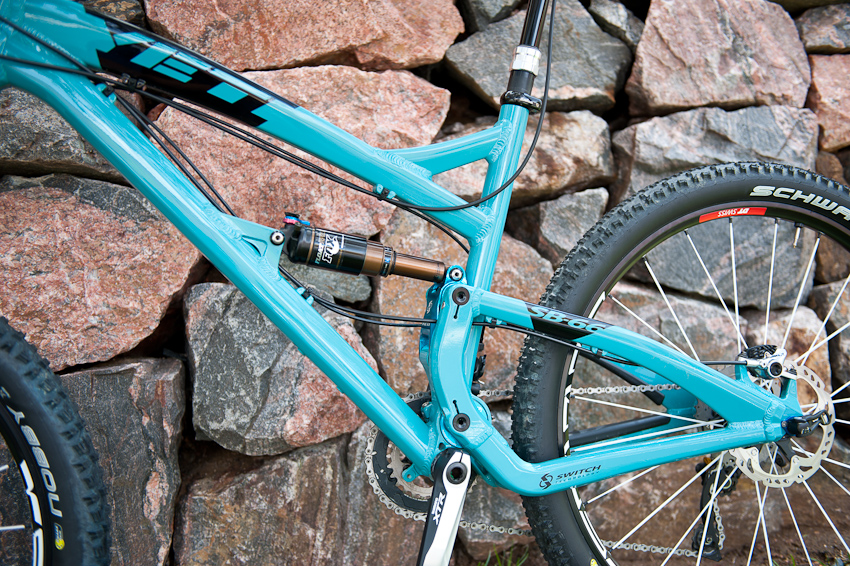 Yeti SB-66 frame features - The New Yeti SB-66 - Mountain Biking ...