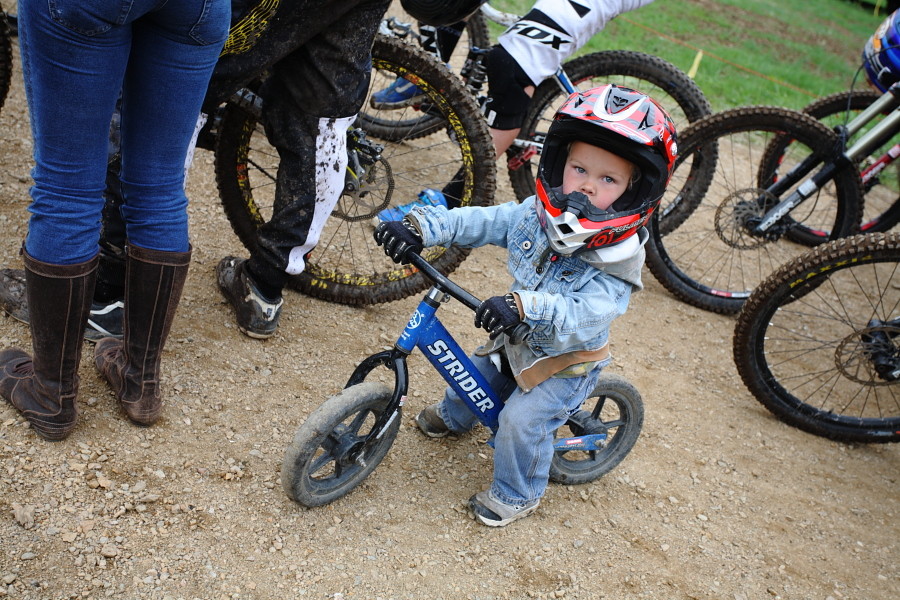 Mini Hannah 1 - Triple DHip Pit Bits - Mountain Biking Pictures - Vital MTB