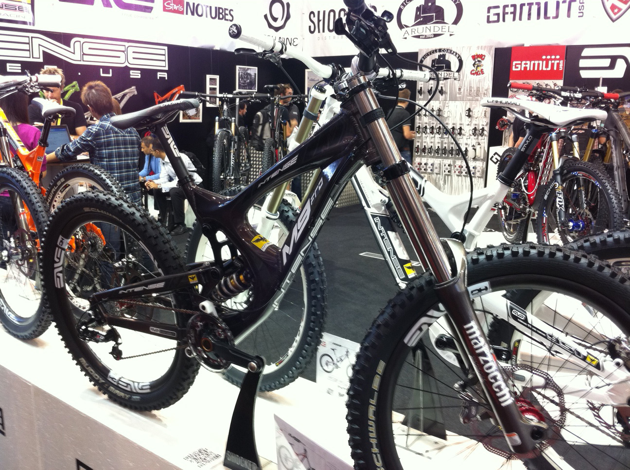 Intense M9 downhill bike - Eurobike 2011 - Mountain Biking Pictures ...