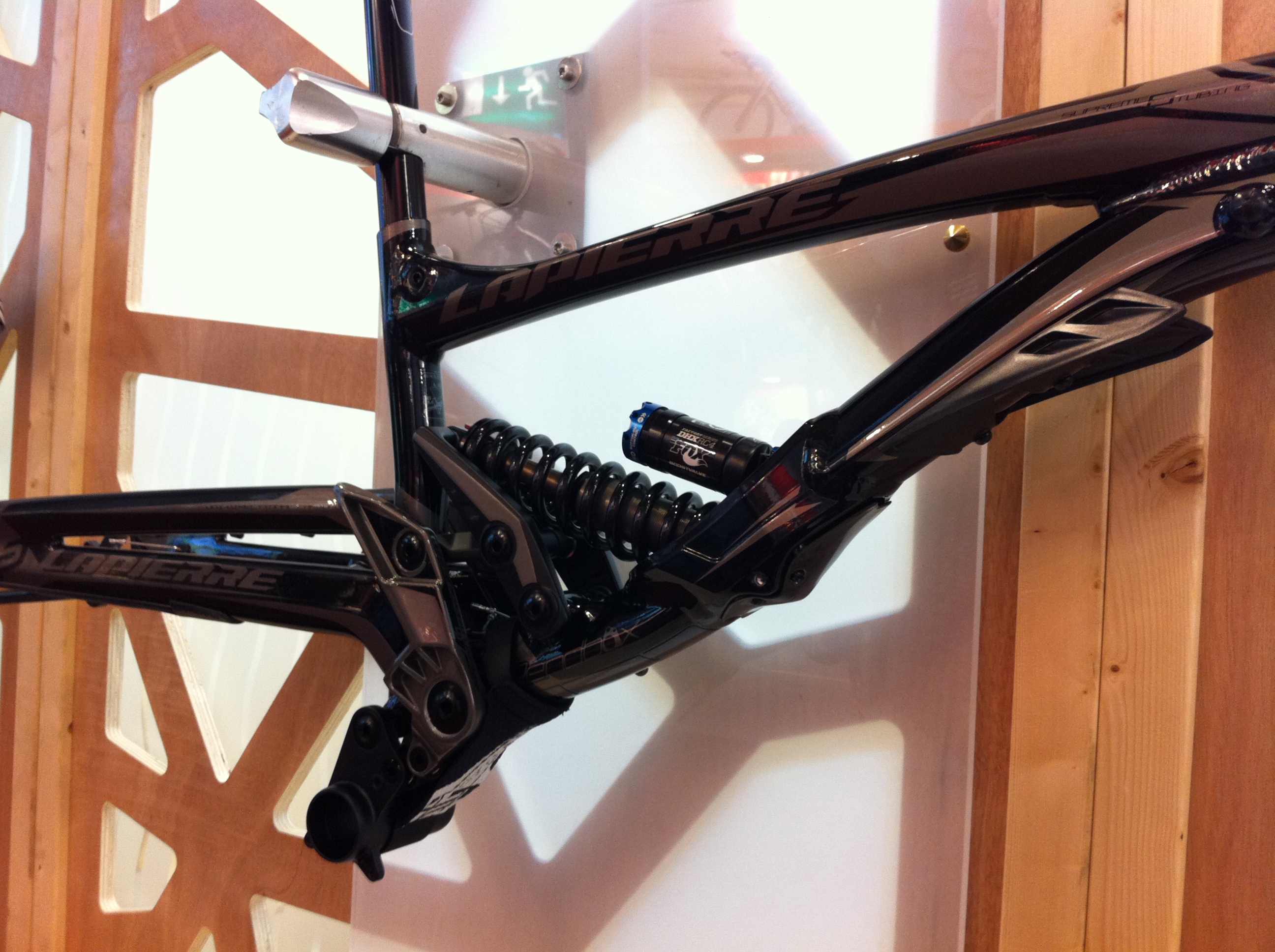 Lapierre DH Frame - Eurobike 2011 Day 3 - Mountain Biking Pictures ...