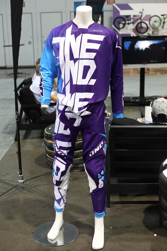 One Industries Kit - Interbike Day 5 Gallery - Mountain Biking Pictures ...