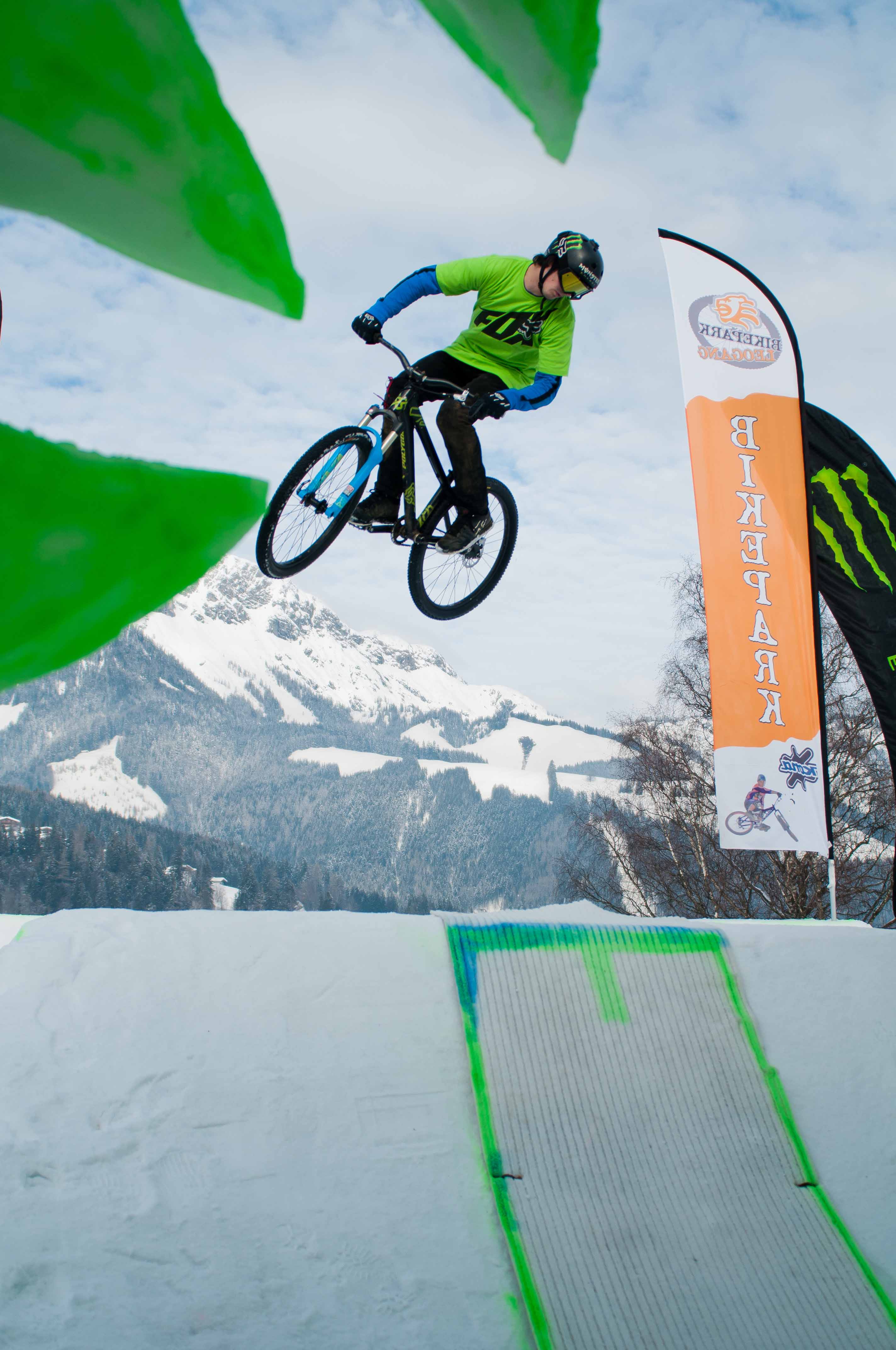 WhiteStyle 2012 Sam Reynolds - 2012 White Style Photo Gallery ...