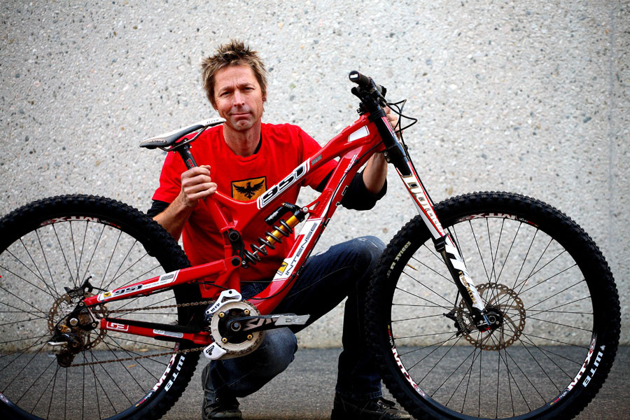 Jeff Steber with the Prototype Intense 2951 - Prototype Intense 2951 ...