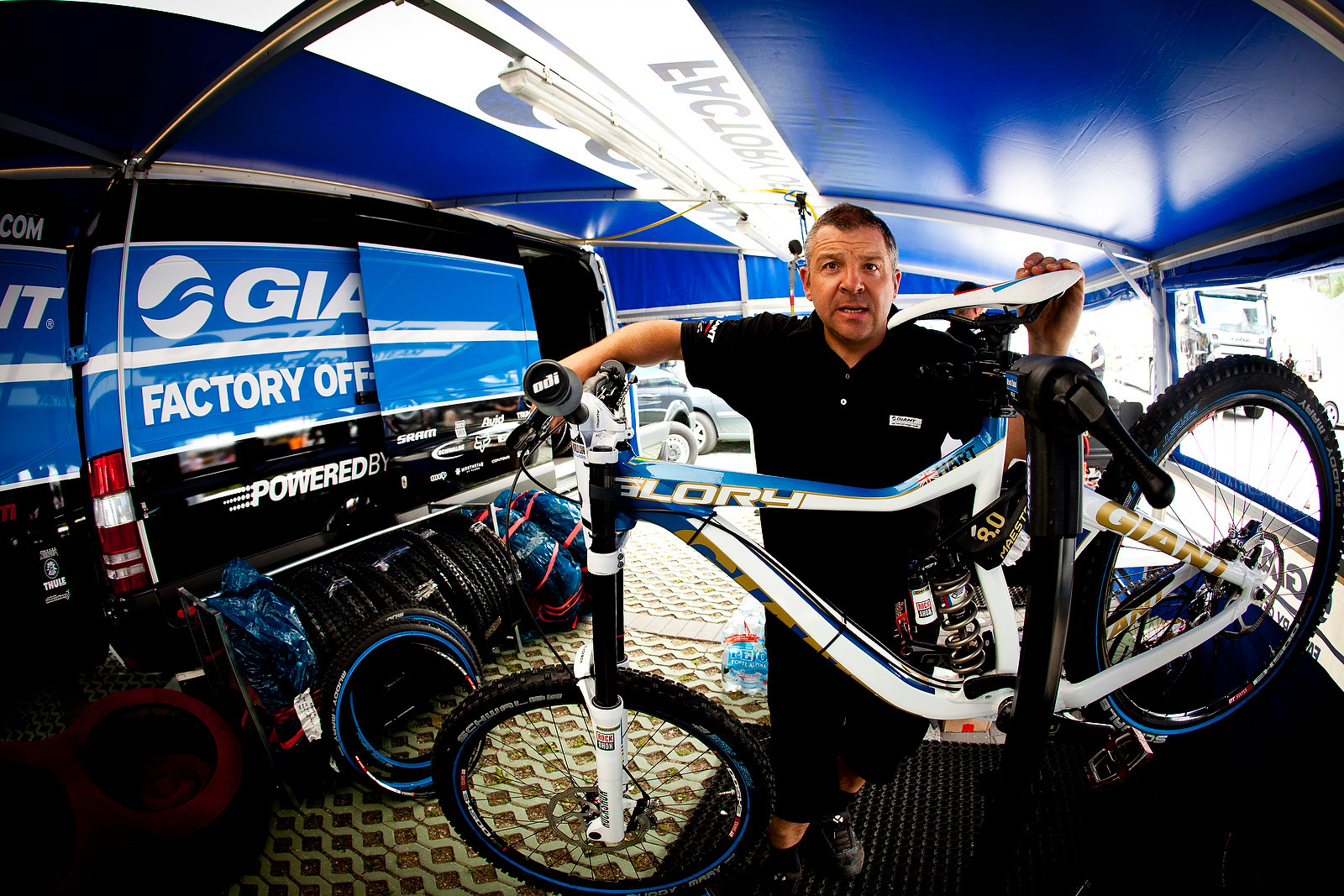 Danny Hart's Giant Glory at Val di Sole - 2012 UCI World Cup, Val di ...