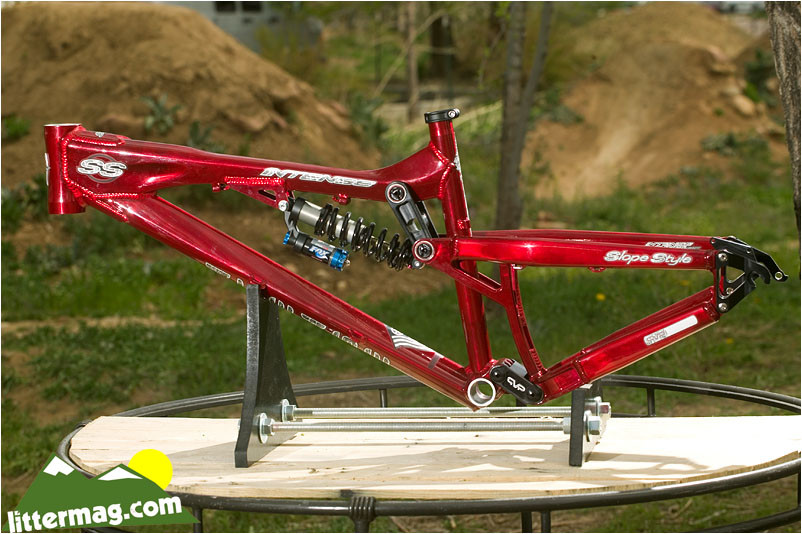Non-drive side - Intense 6.6 SS Slopestyle Frame - Mountain Biking ...