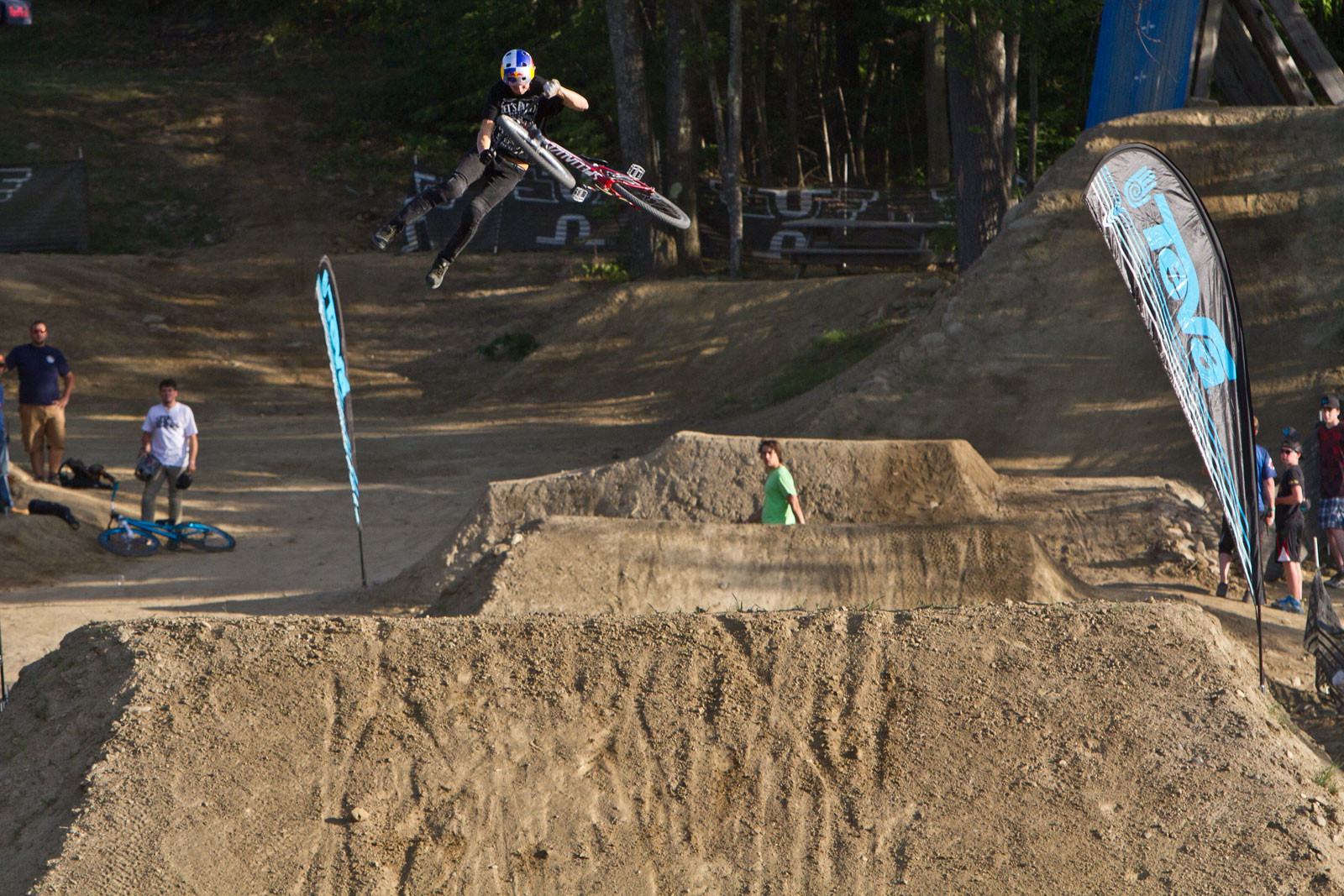 Martin Soderstrom Triple Tailwhip at Teva Best Trick During Claymore ...