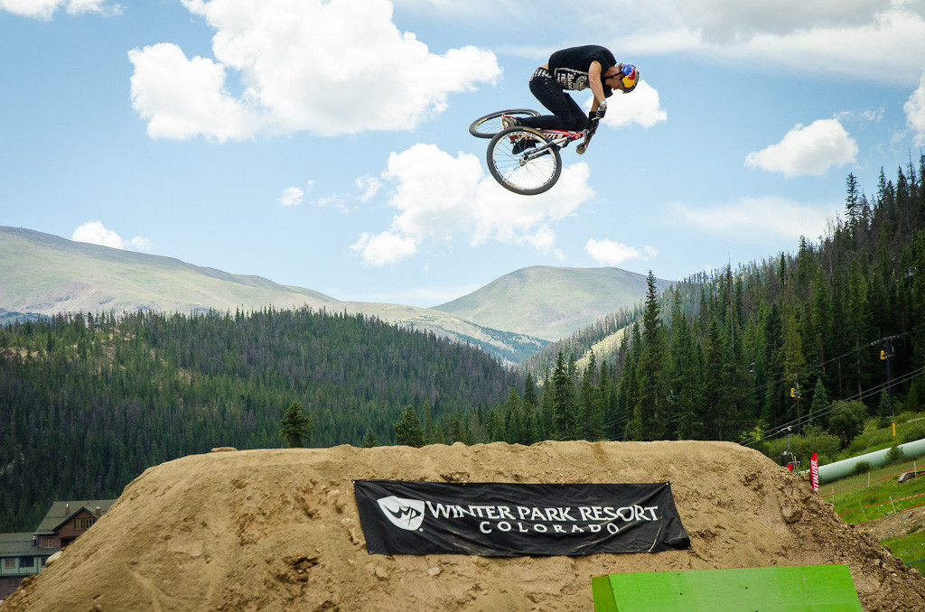Martin Soderstrom - Blasting Under Blue Skies - Colorado Freeride ...