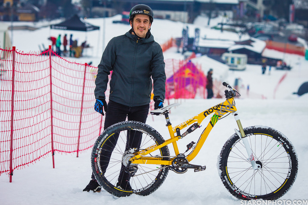Grant Fielder with his Nukeproof Rook at White Style - 18 Pro Bikes ...
