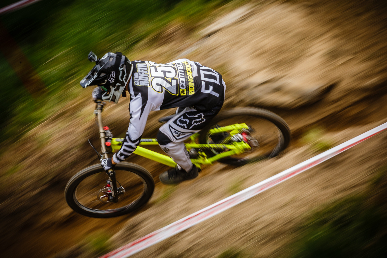 Gaetan Ruffin, Crankworx L2A Air Downhill - Crankworx L2A - Air ...