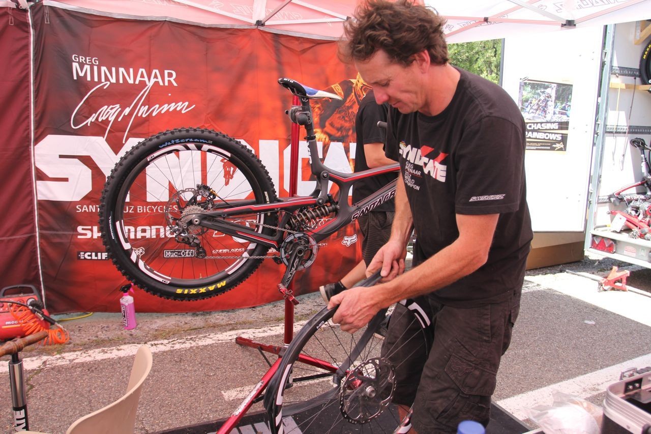 Syndicate Pits - Santa Cruz Syndicate in Andorra - Mountain Biking ...