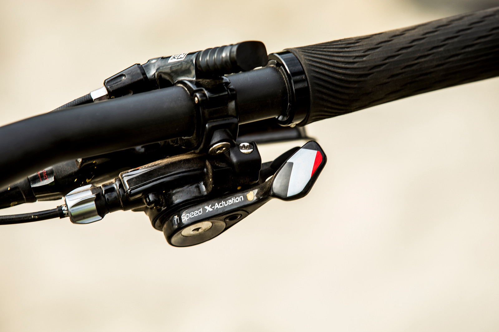 RockShox Reverb Lever and SRAM XX1 Shifter - What Does the XC World ...
