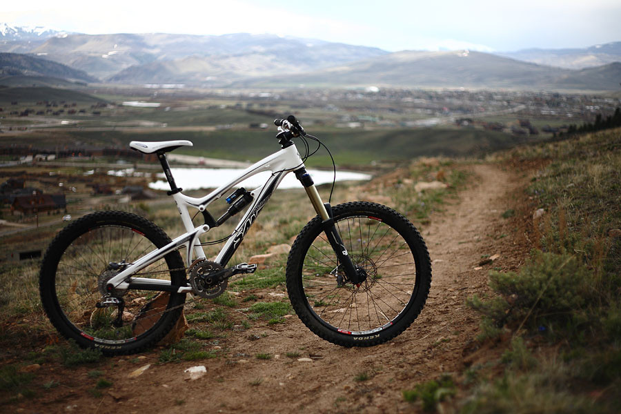 2010 Santa Cruz Carbon Nomad - First Ride: 2010 Santa Cruz Carbon Nomad - Mountain Biking ...