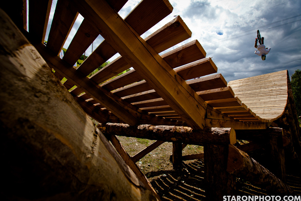 Super Sized Slopestyle Stunt Selections - Crankworx L2A - Big Air in ...