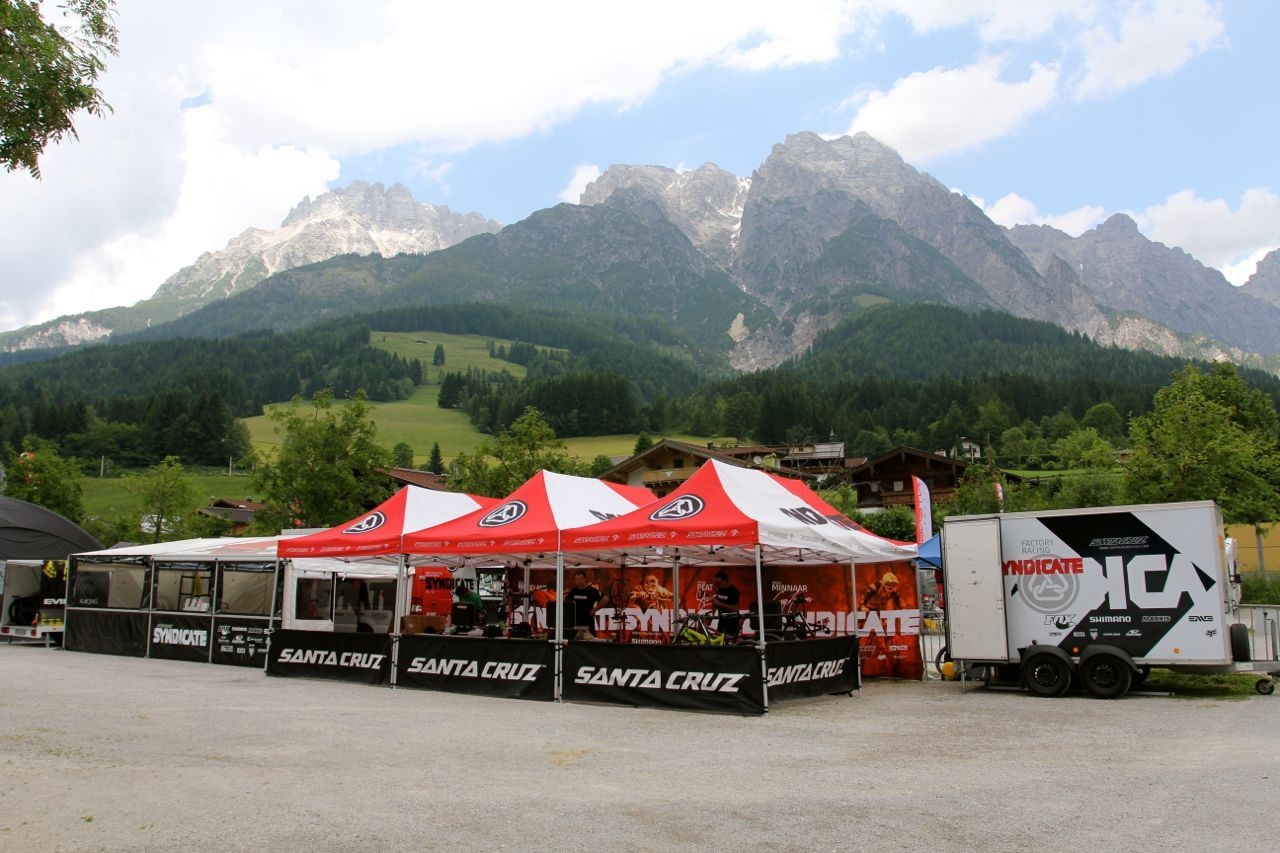 Syndicate Pits at Leogang - Santa Cruz Syndicate Dominating the Leogang ...