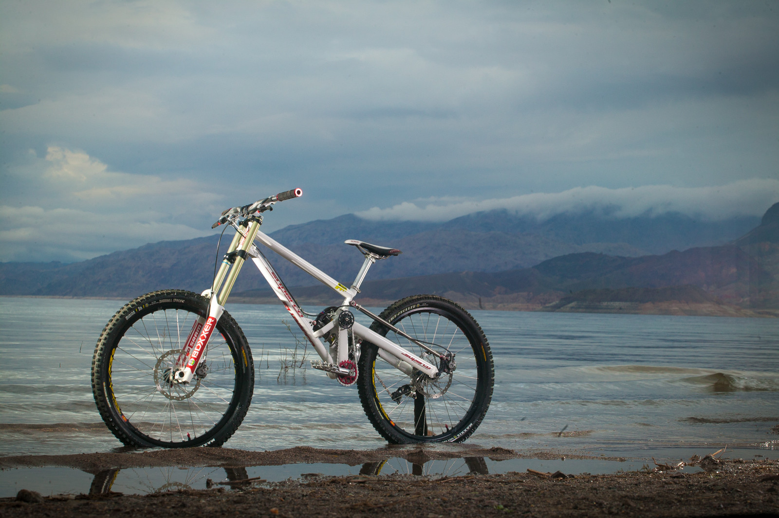 Flashback - Superco Silencer Prototype DH Bike - Flashback - Superco ...