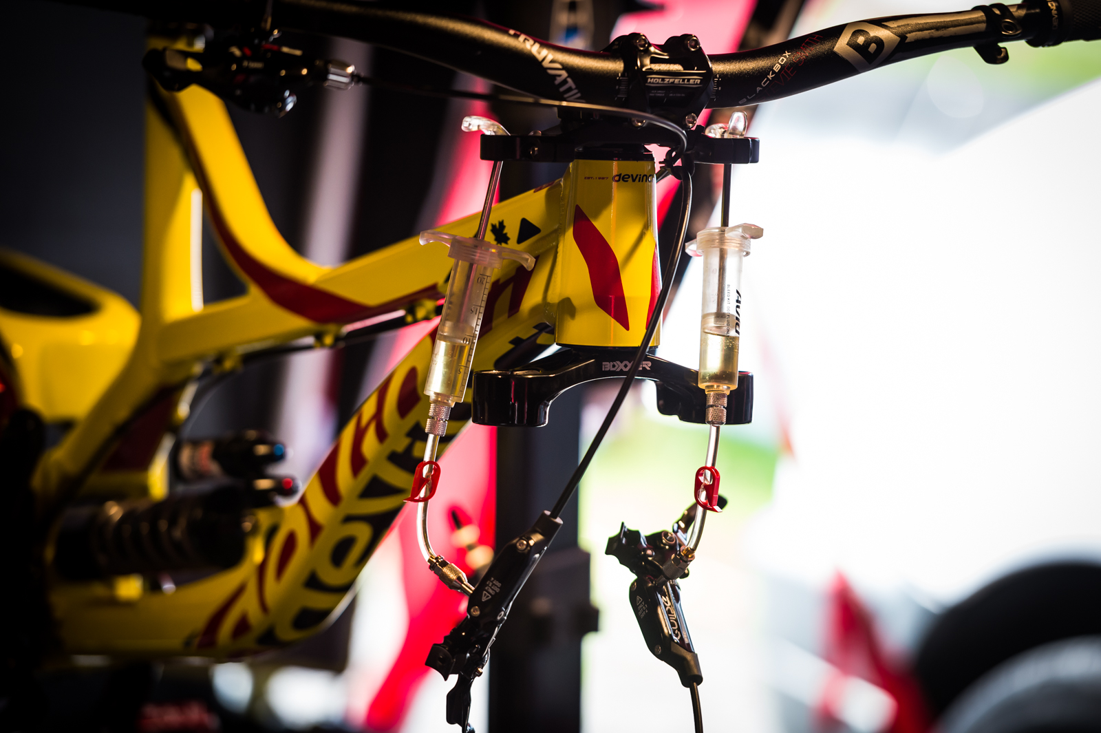 Devinci on the Drip - PIT BITS - Leogang World Cup Downhill - Mountain ...