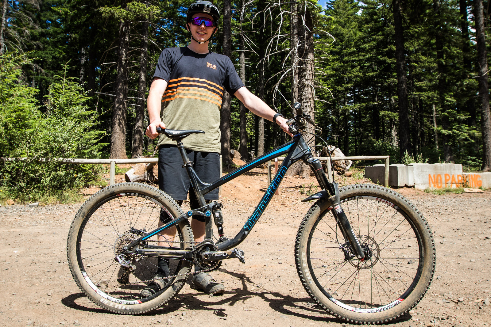 Austin Davis with his Transition Scout - PIT BITS - Oregon Enduro ...