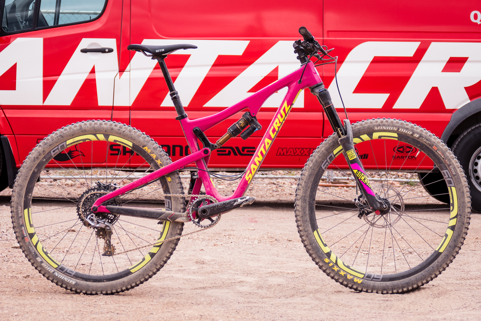 2016 Santa Cruz Bronson II Carbon - 2016 Trail and Enduro Bikes at ...