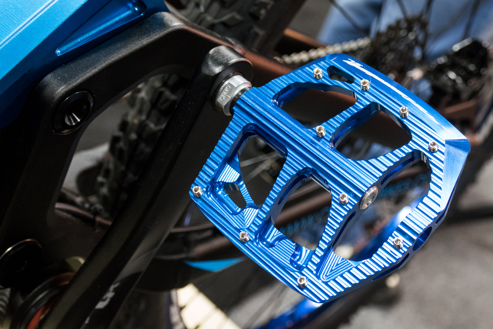 Atomlab SL Pedal - 2016 Bike Components at Interbike - Mountain Biking ...