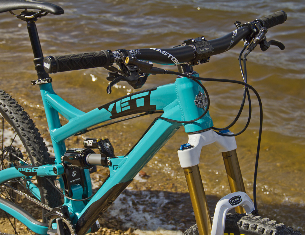 Yeti SB-66 - BrokenZ's Bike Check - Vital MTB