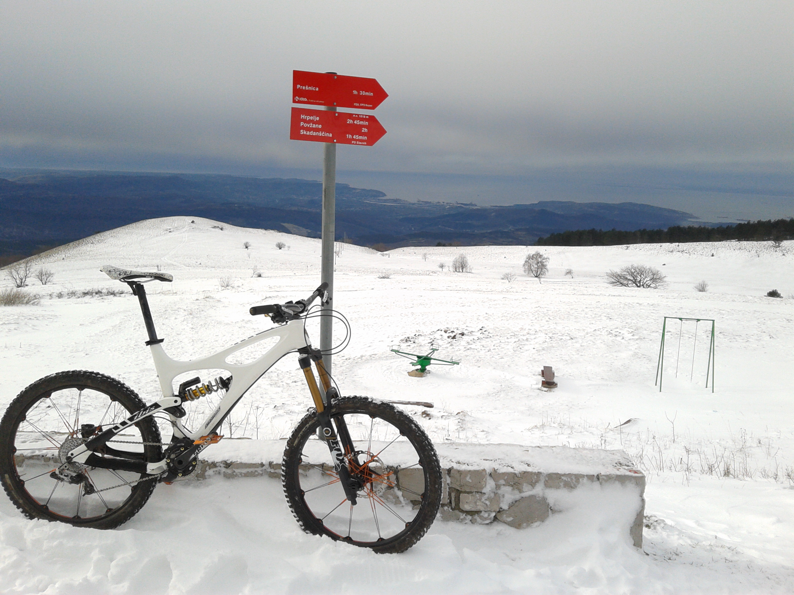 Mojo HD - R4ND0M's Bike Check - Vital MTB