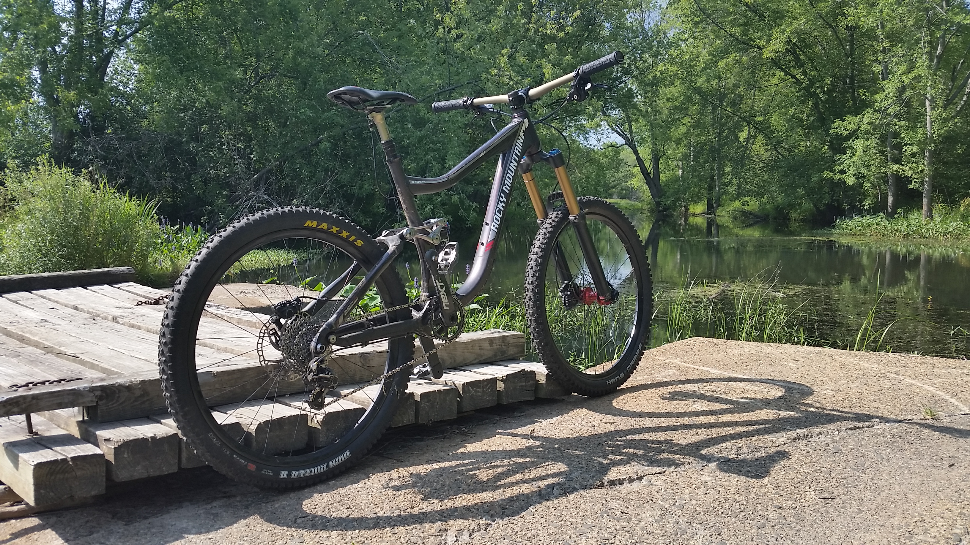 shredder's Rocky Mountain - shredder's Bike Check - Vital MTB