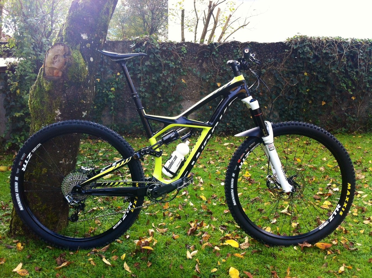 Specialized Enduro S-Works 29 Custom - pAz's Bike Check - Vital MTB