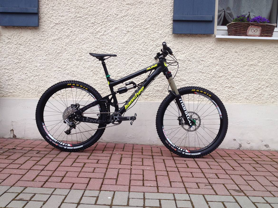 Banshee Rune V2 - p3killa's Bike Check - Vital MTB