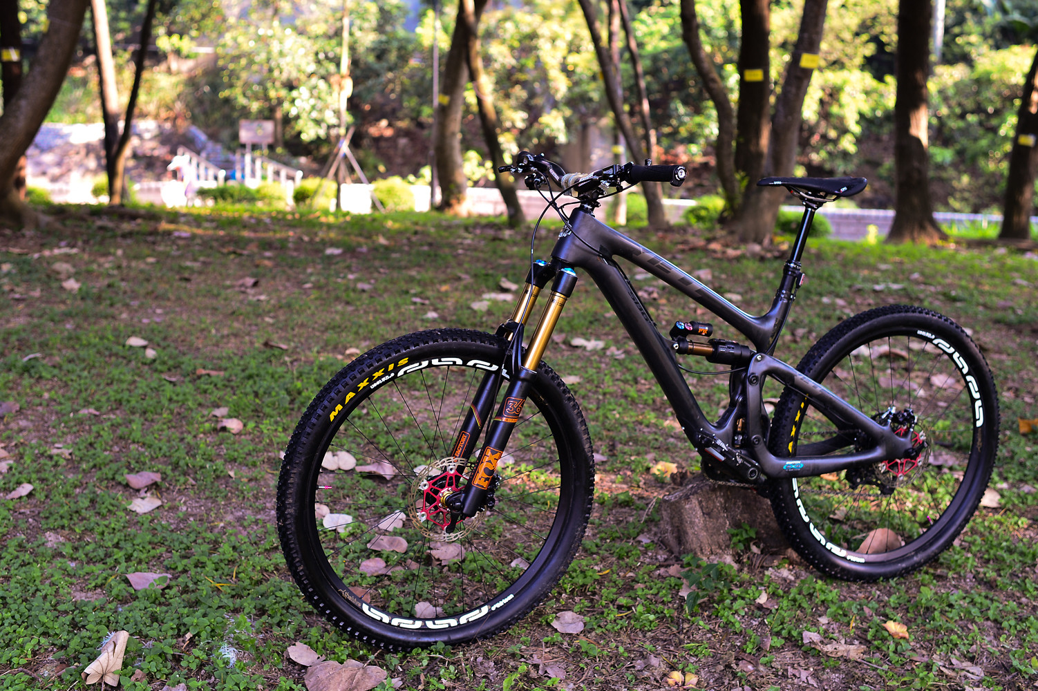 Yeti SB6C - hkbugs's Bike Check - Vital MTB