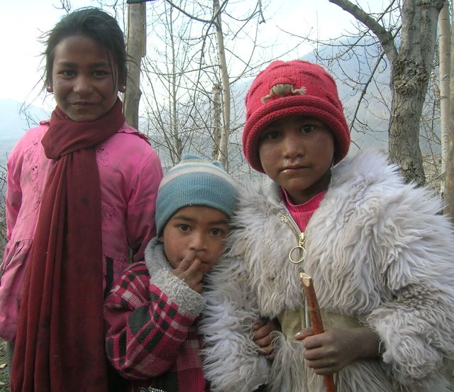 Himalayan children - lostearthadventures - Mountain Biking Pictures ...
