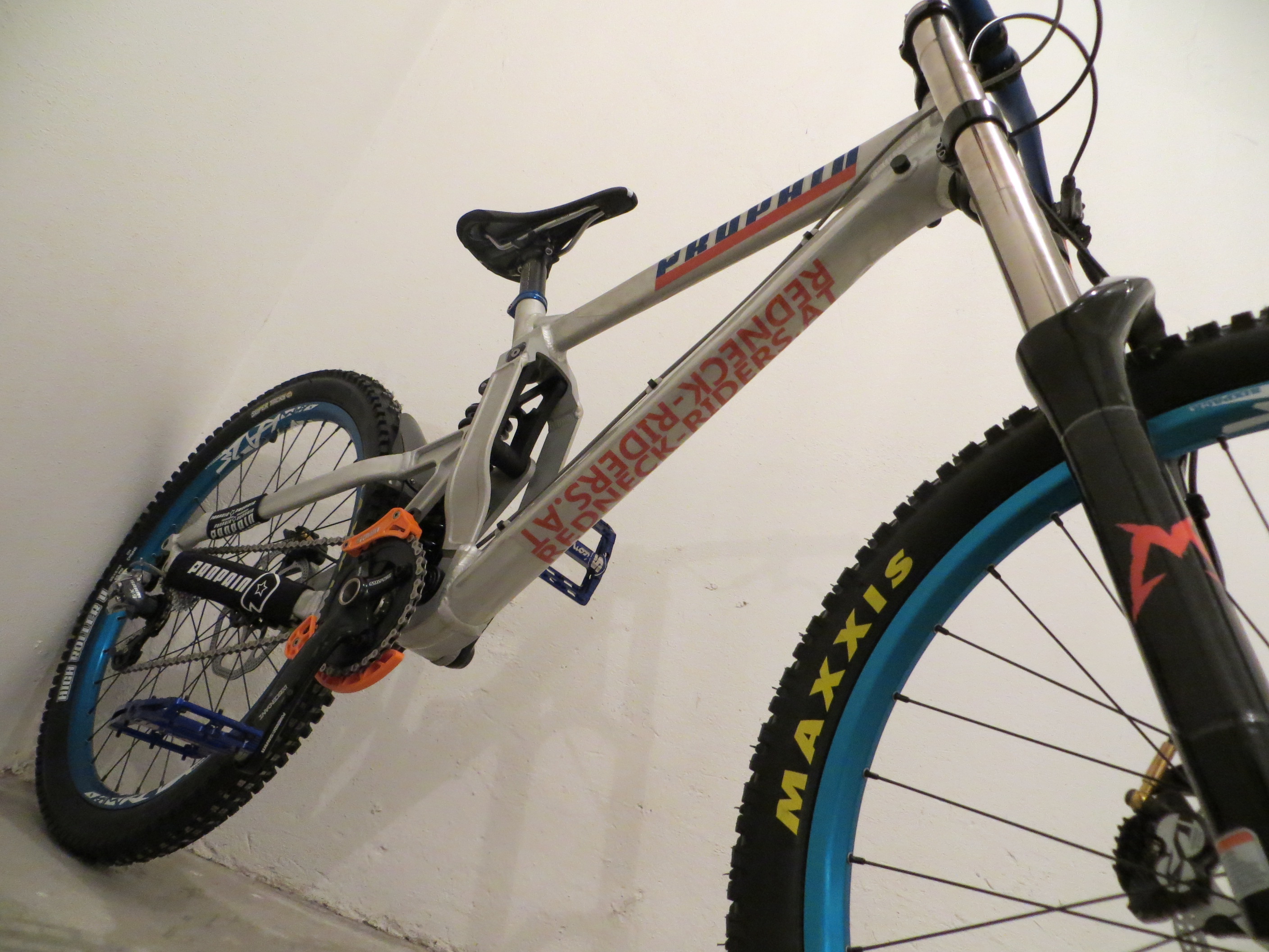 Propain Rage - Gorgonzola's Bike Check - Vital MTB
