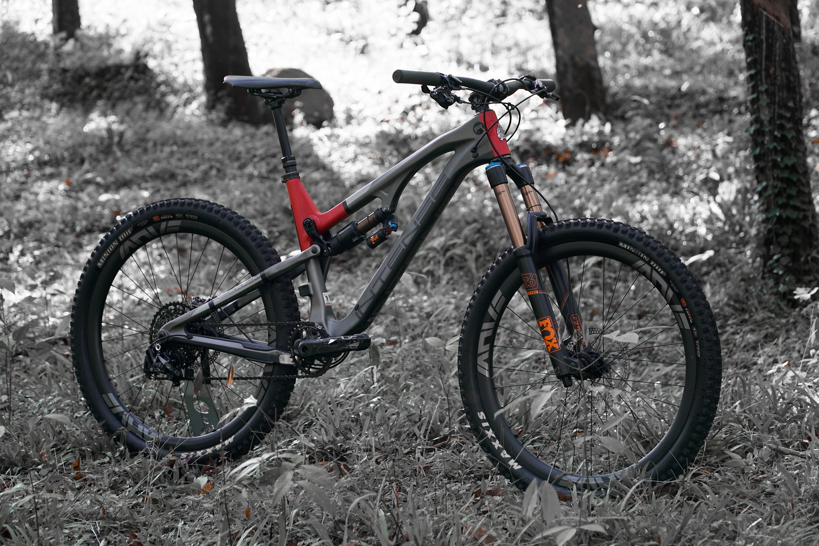 2017 Intense Recluse - utopiaarch's Bike Check - Vital MTB