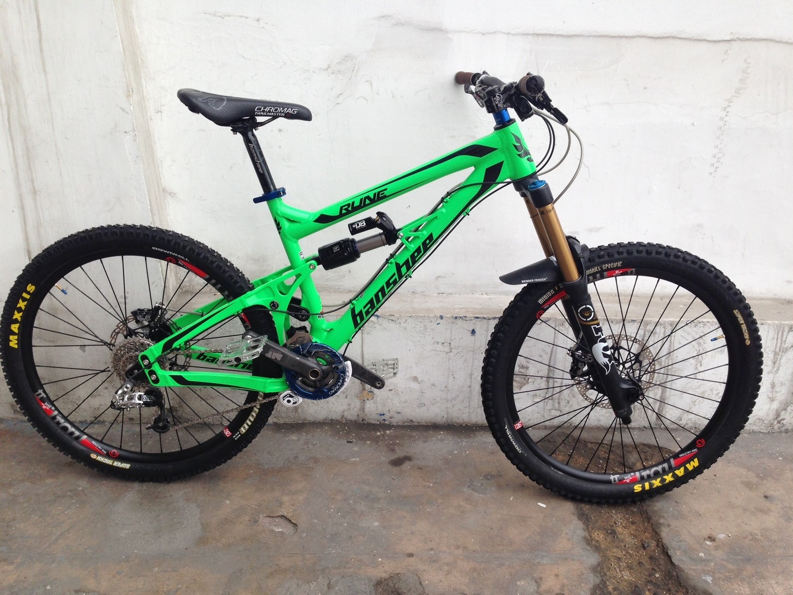 Green Banshee Rune V2 2014 - Calulo URQU's Bike Check - Vital MTB
